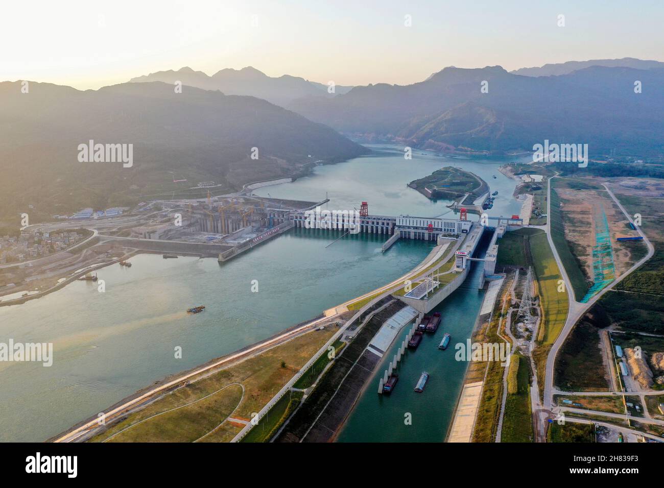 Guiping, China. 26th Nov, 2021. (211127) -- GUIPING, Nov. 27, 2021 ...