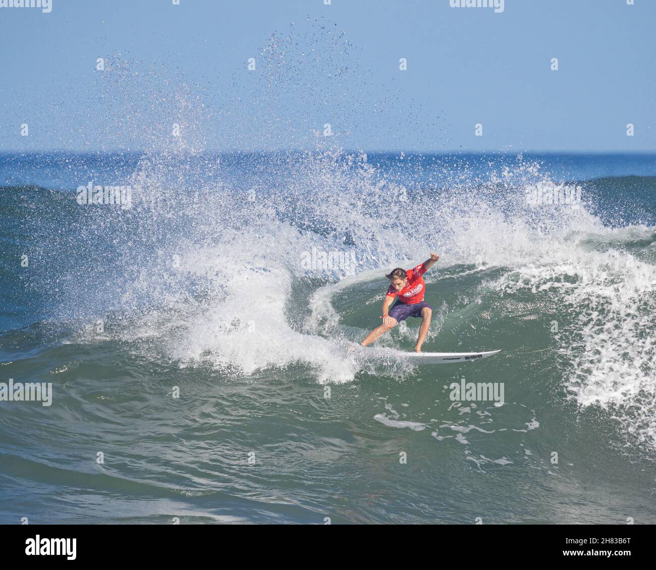 November 26, 2021 - Sheldon Simkus of Australia does a cutback on the ...
