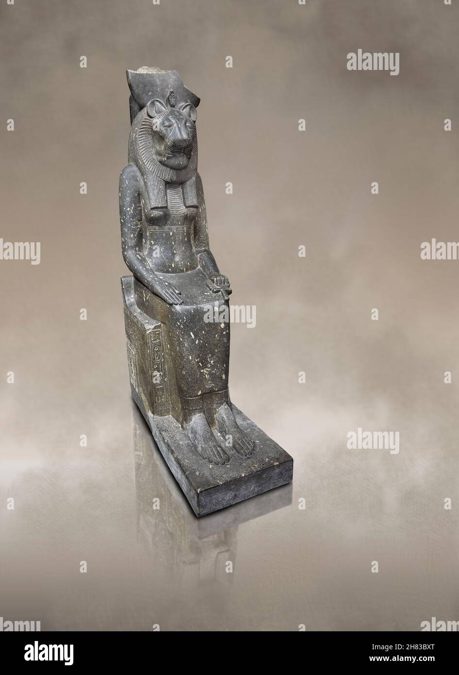 Ancient Egyptian seated statue of the goddess Sakhmet, 1410- 1372 BC ...