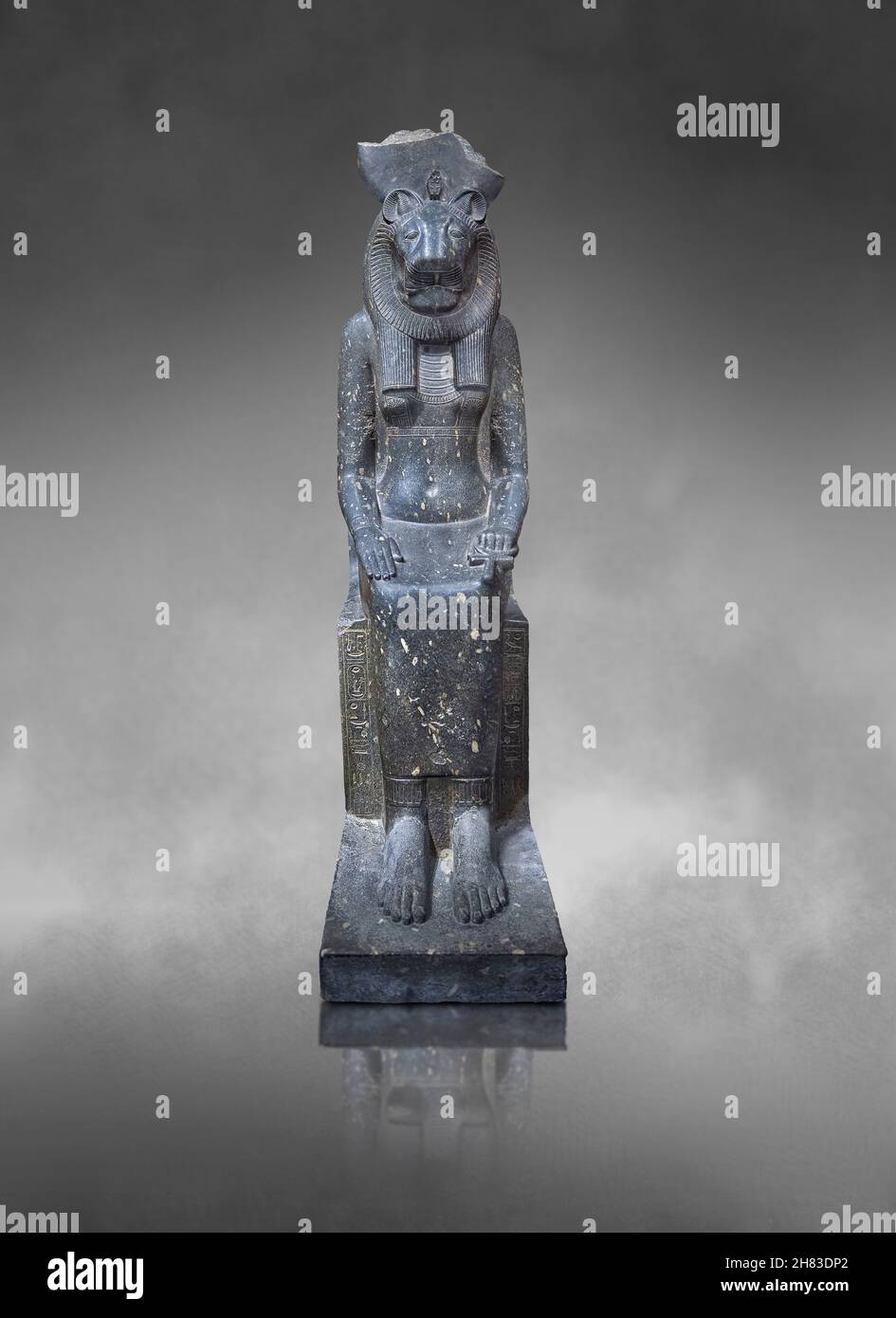 Ancient Egyptian seated statue of the goddess Sakhmet, 1410- 1372 BC ...