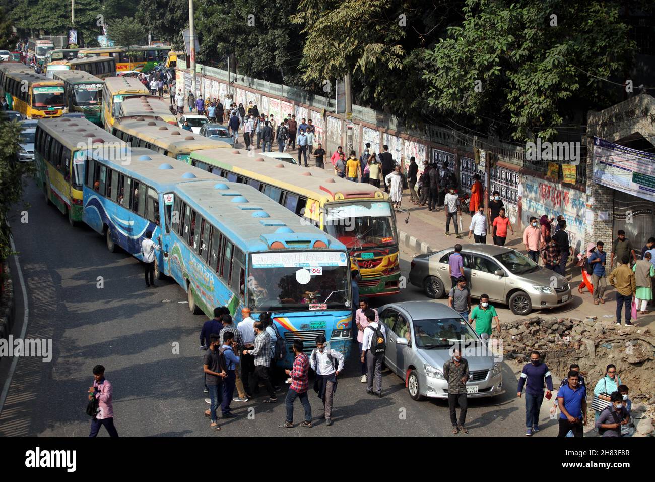 Students from various educational institutions blocked the Mirpur Road ...
