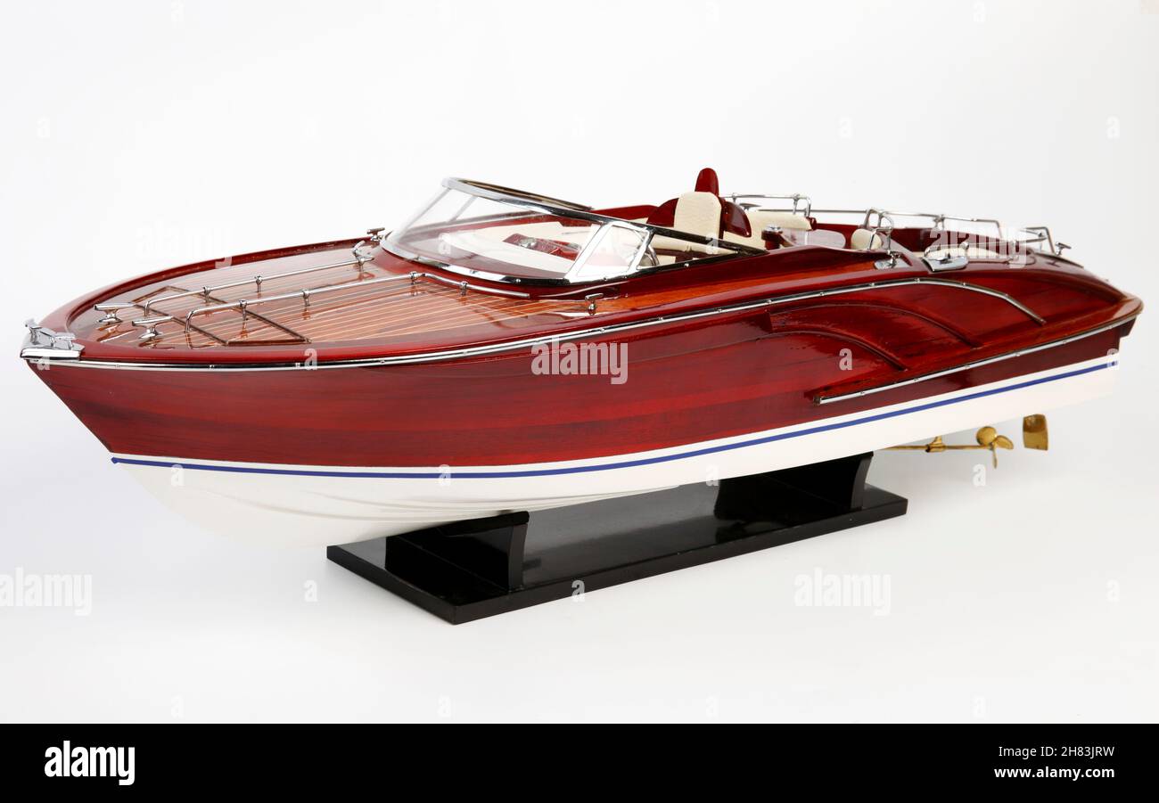Wooden motorized speedboat vintage, miniature Stock Photo - Alamy