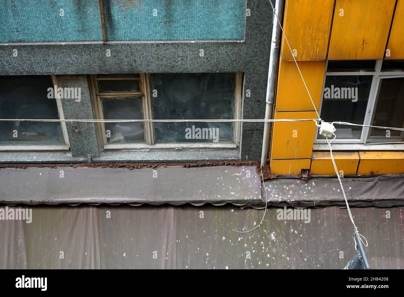 Exterior view of windows of a residential building Stock Photo - Alamy
