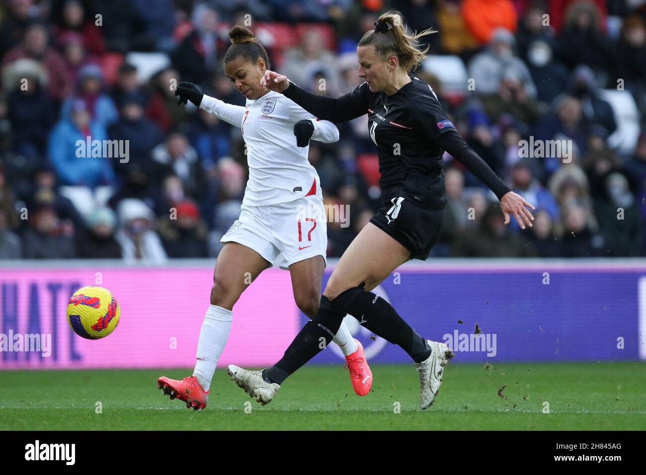 England womens nikita paris hi-res stock photography and images - Alamy