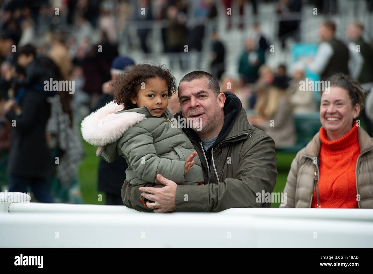 Ascot, Berkshire, UK. 19th November, 2021. Racegoers at day one of the ...