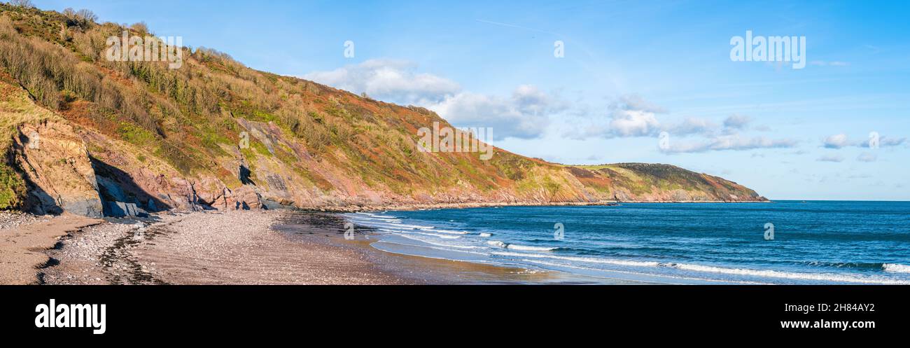 Kingswear beach hi-res stock photography and images - Alamy