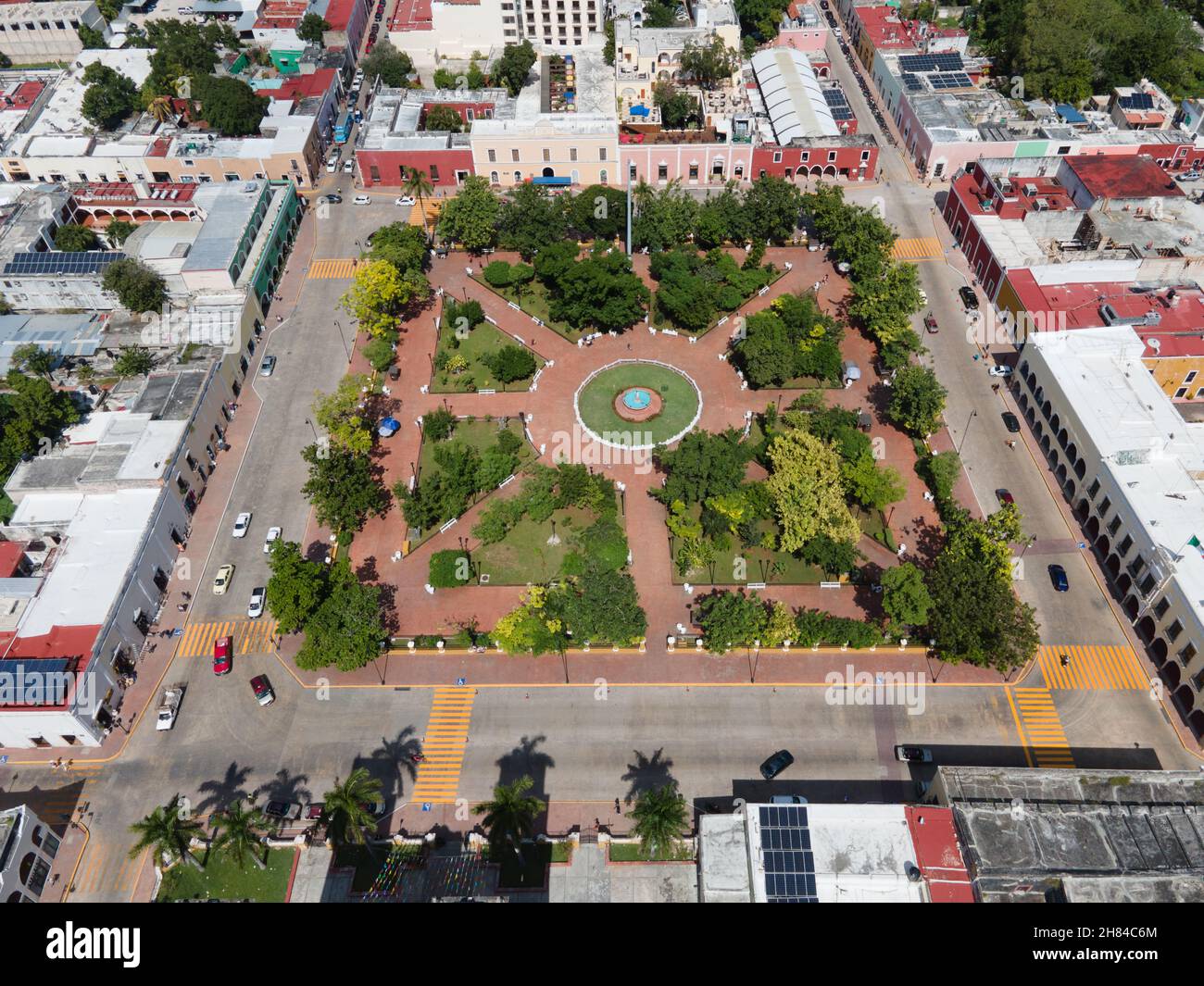 Town square of Valladolid, Yucatan, Mexico Stock Photo - Alamy
