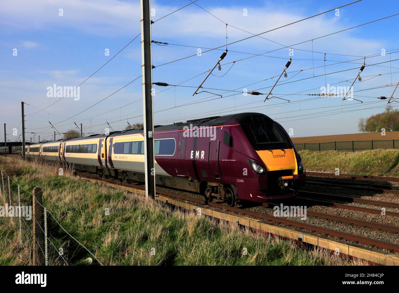 Emr class 222 train hi-res stock photography and images - Alamy