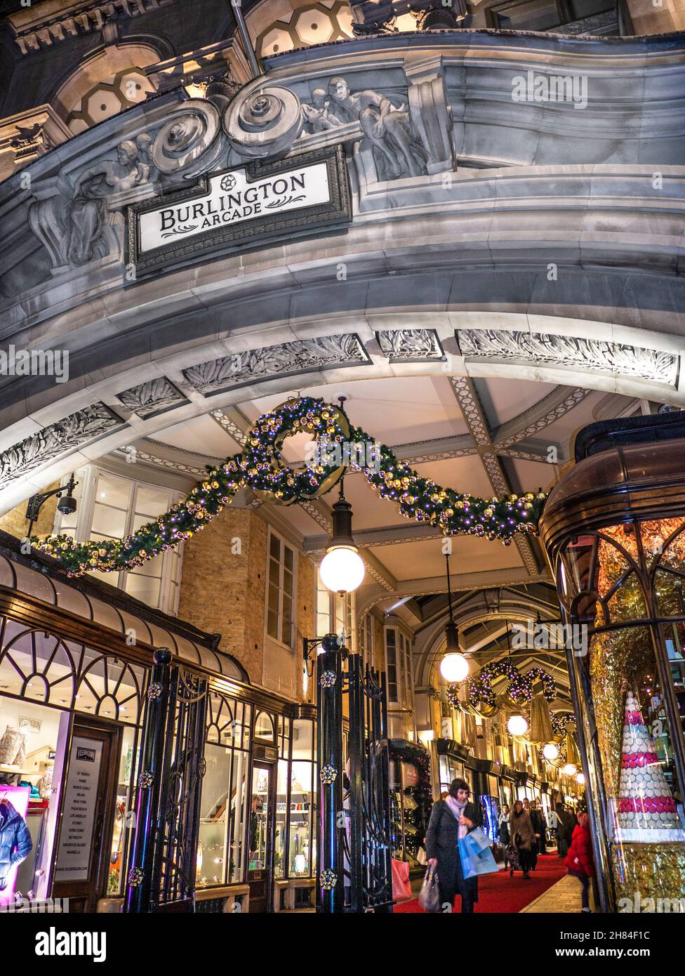 Burlington arcade entrance hi-res stock photography and images - Alamy
