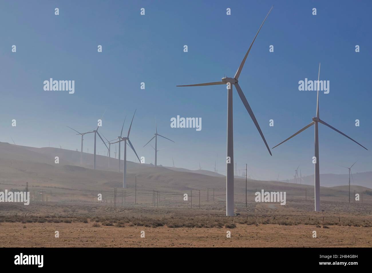 Ugly wind farms hi-res stock photography and images - Alamy