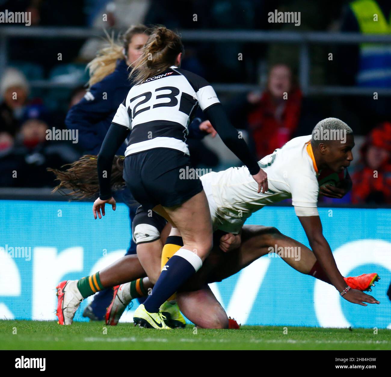 London, UK. 27th Nov, 2021. LONDON, ENGLAND - NOVEMBER 27: Ayanda ...