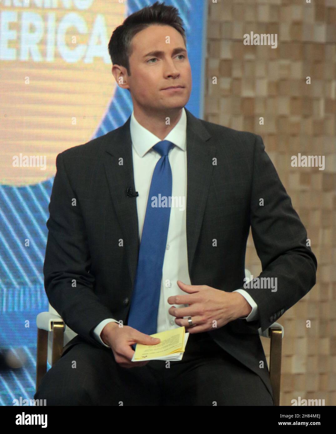 New York, NY, USA. 26th Nov, 2021. Whit Johnson on Good Morning America ...