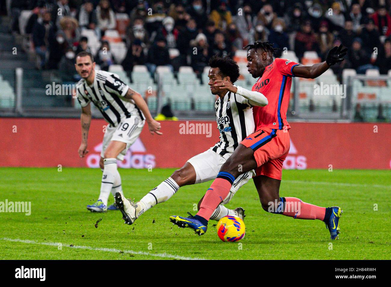 Turin, Italy. 27 November 2021. Duvan Zapata of Atalanta BC competes ...