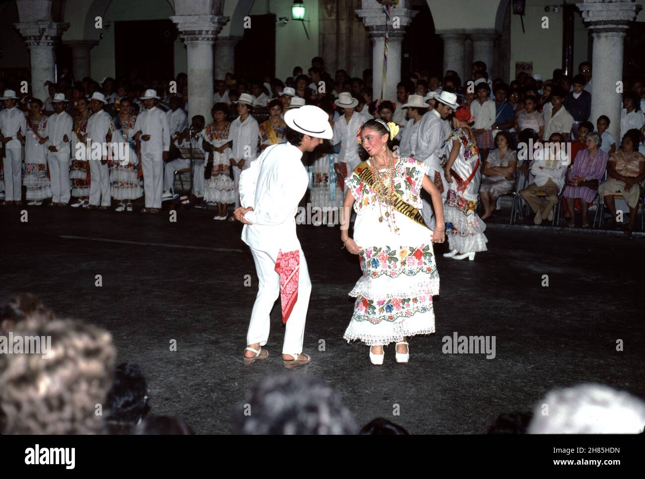 Merida, Yucatan, Mexico. 12/31/1985. New Year’s Eve Dance Festival ...