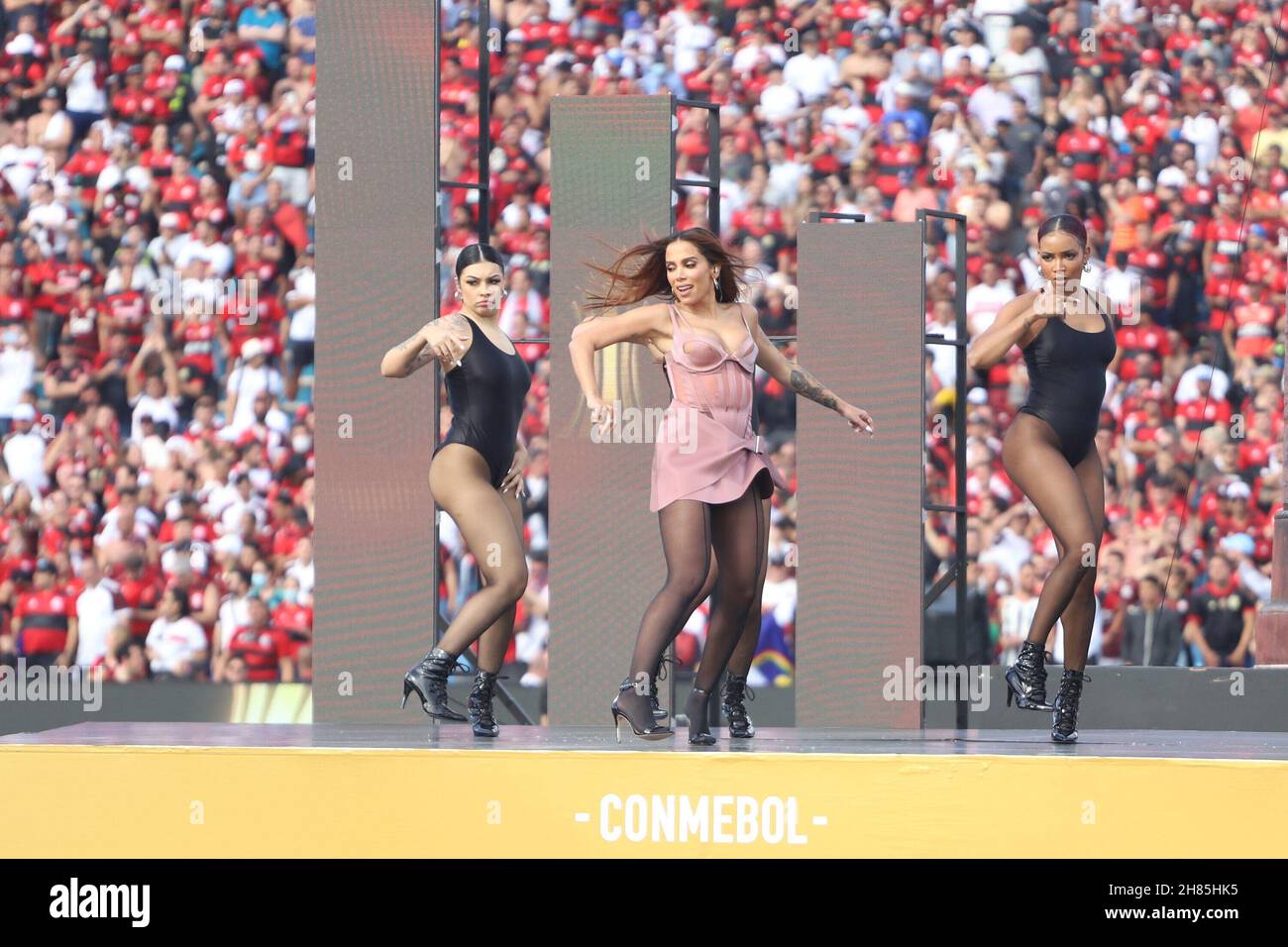 Anitta singer hi-res stock photography and images - Alamy
