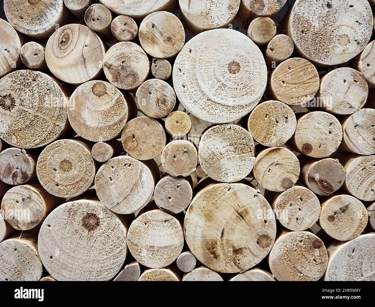 Round logs stacked stack wood hi-res stock photography and images - Alamy