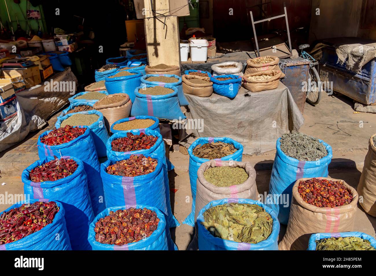 Spanish grindstone hi-res stock photography and images - Alamy