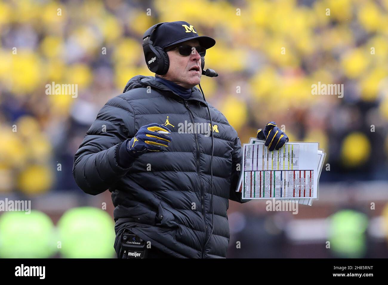 Jim harbaugh michigan ohio state hi-res stock photography and images ...