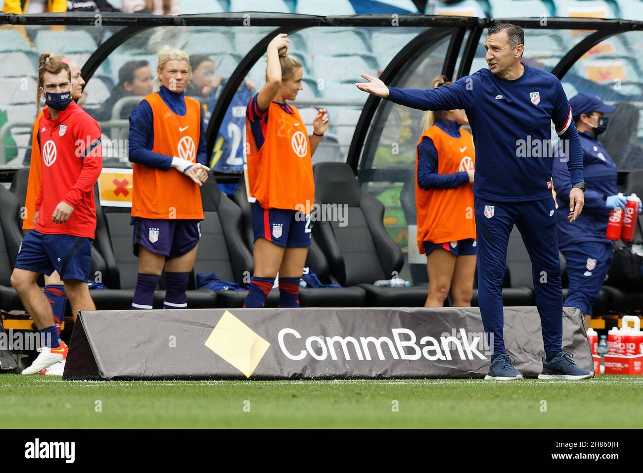Soccer referee call hi-res stock photography and images - Alamy