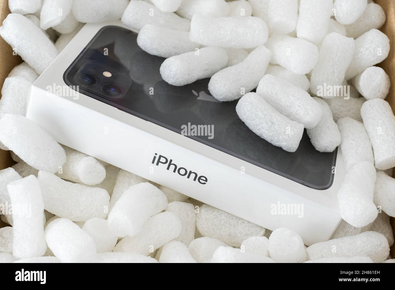 Styrofoam box device hi-res stock photography and images - Alamy