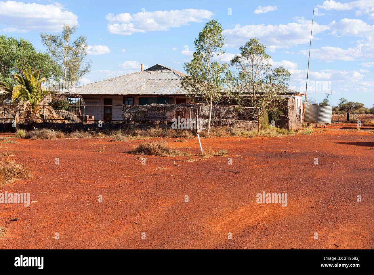 Lake Mason abandoned outback homestead, Central Midlands, Western ...