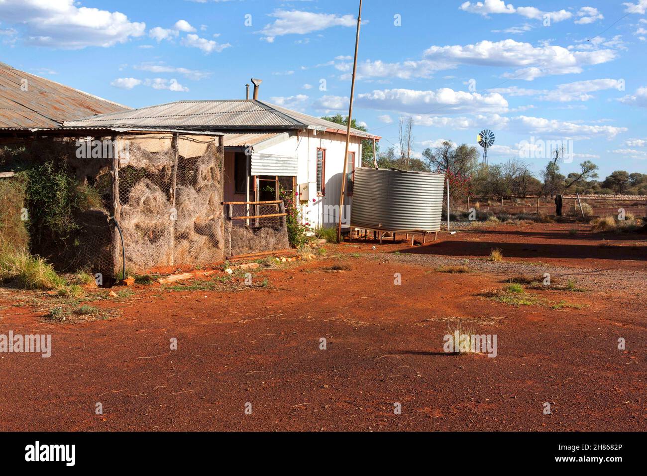 Lake Mason abandoned outback homestead, Central Midlands, Western ...