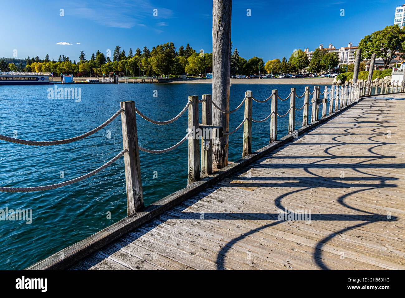 Floating Boardwalk on Lake Coeur d' Alene, Coeur d' Alene, Idaho, USA ...