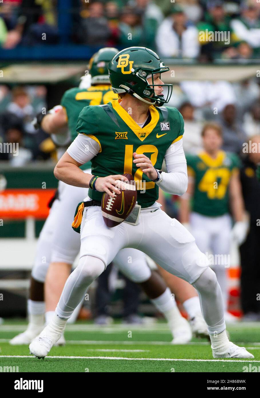 12 drop hi-res stock photography and images - Alamy