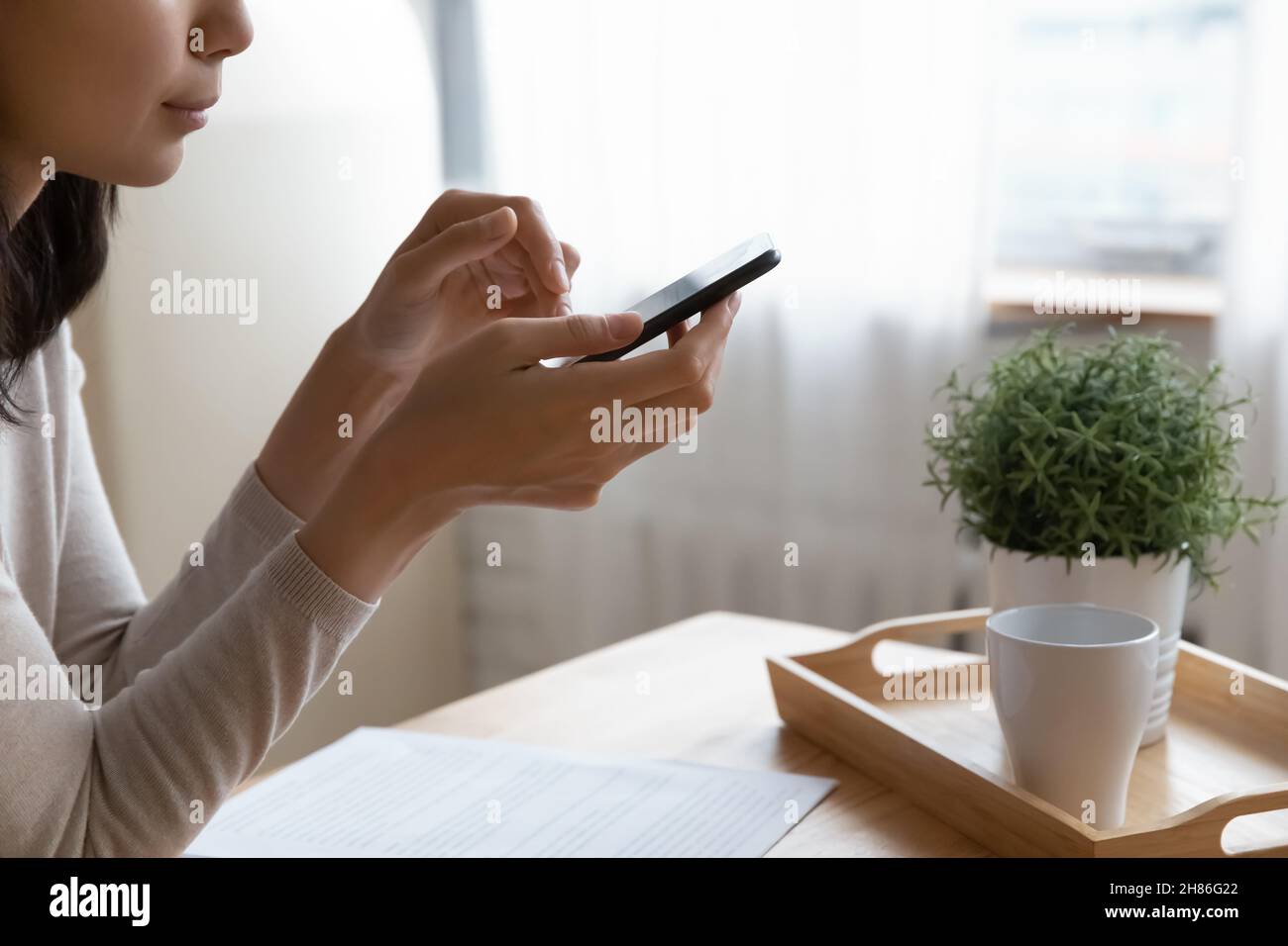 Delivery device hi-res stock photography and images - Alamy