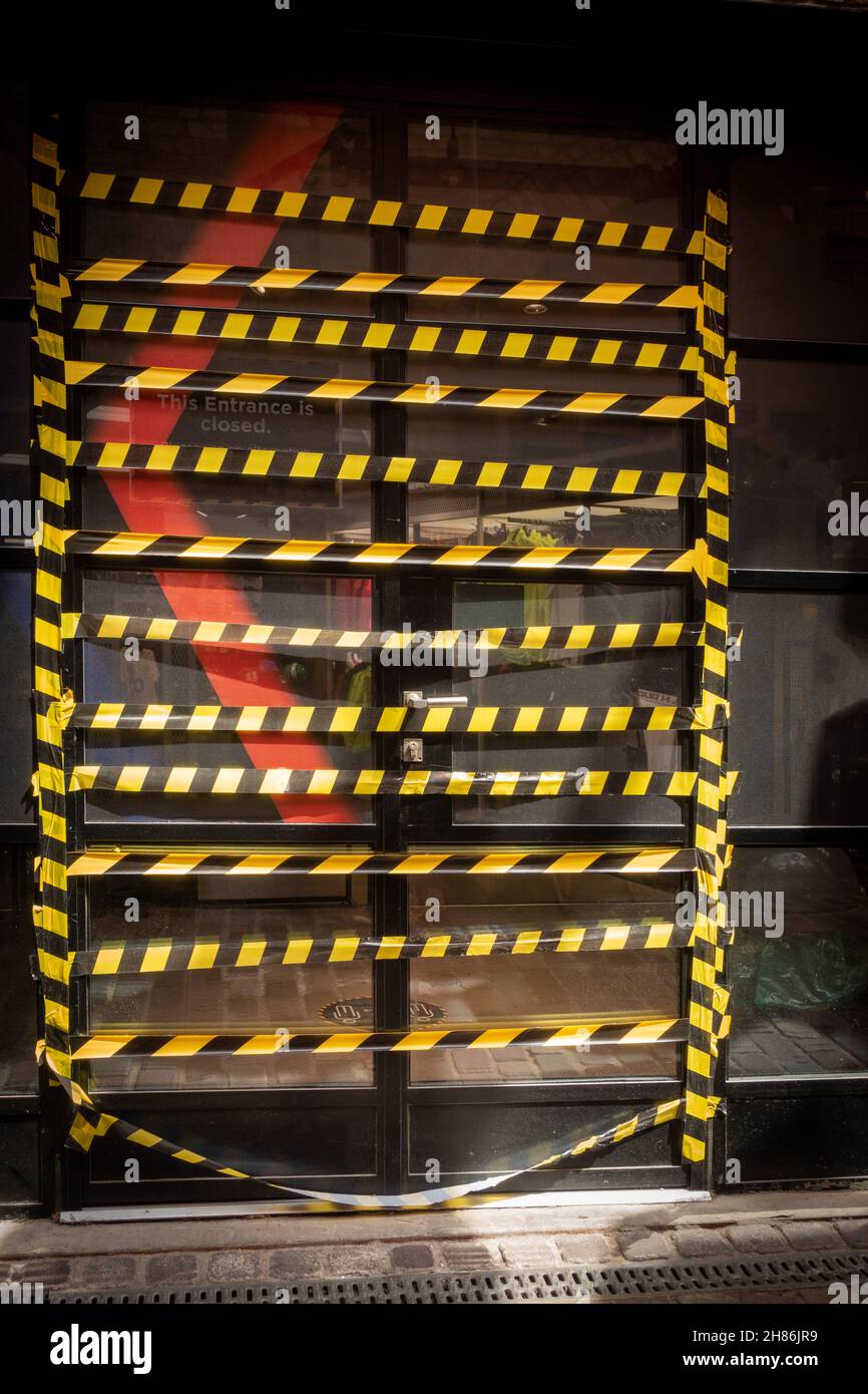 Criss cross tape hi-res stock photography and images - Alamy