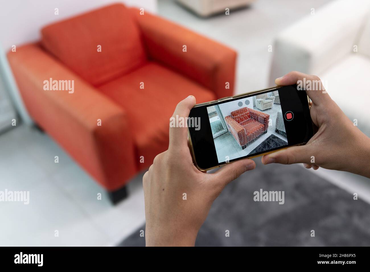 Decorating Apartment with Augmented Reality Interior Design Software ...