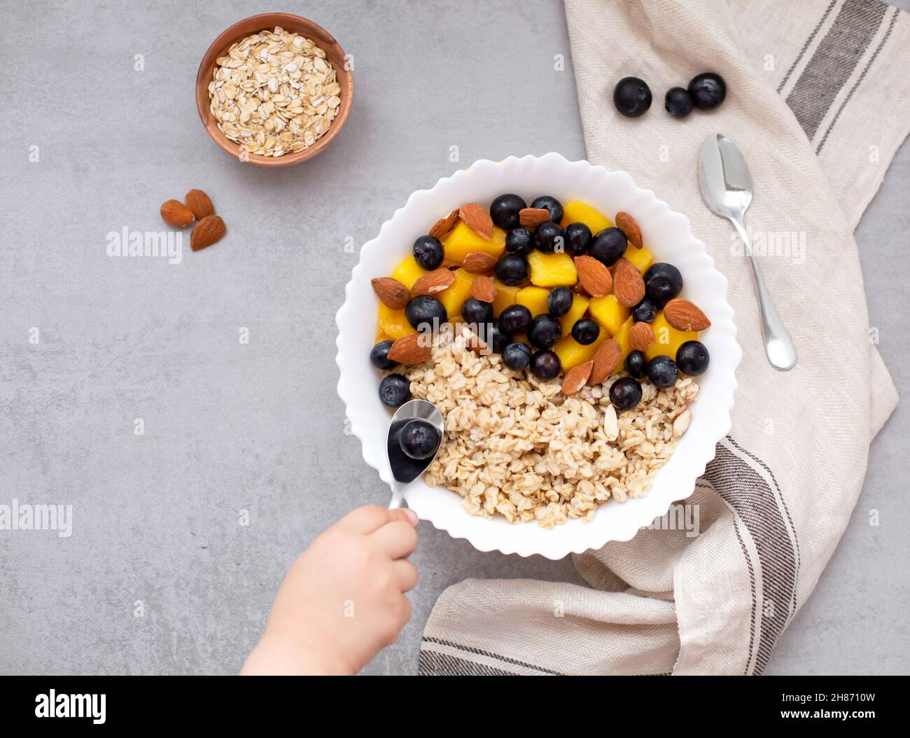 Vegetarian hot and healthy food for breakfast Stock Photo - Alamy