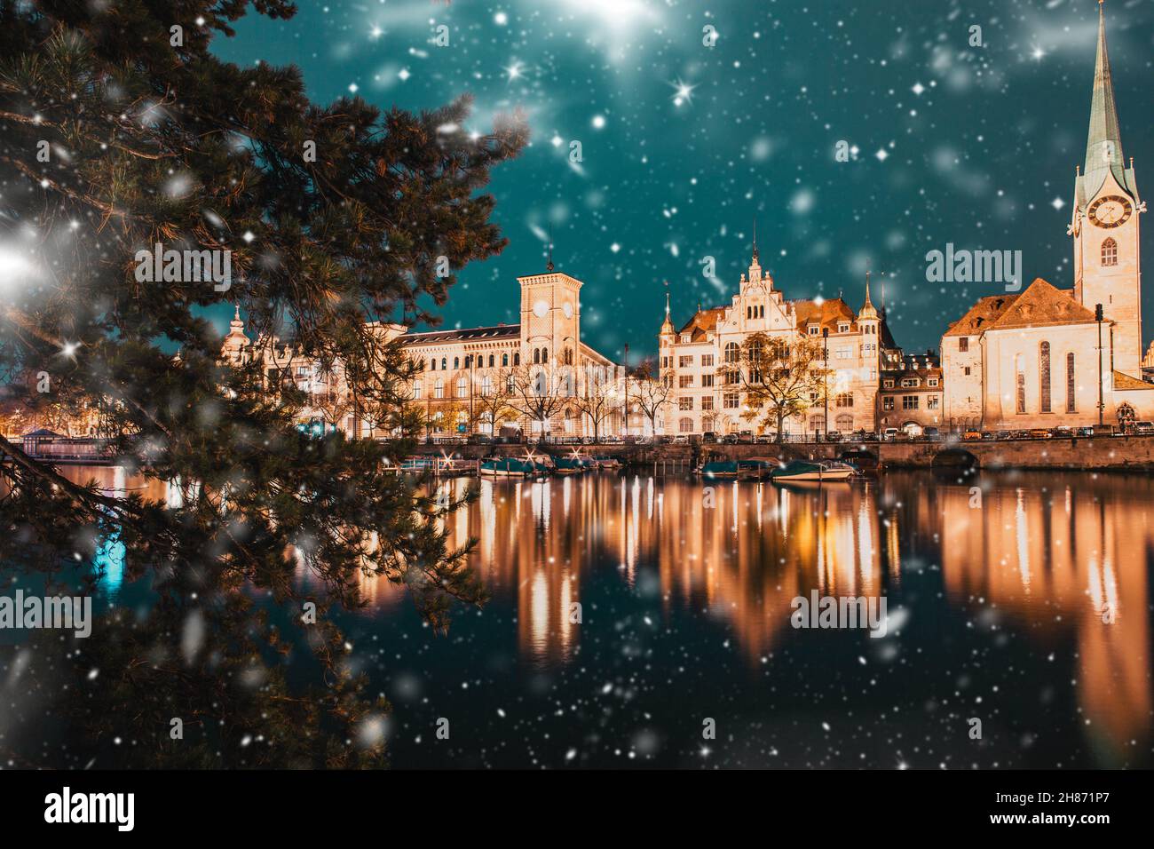 heavy snowfall in Zurich on a winter night Stock Photo - Alamy