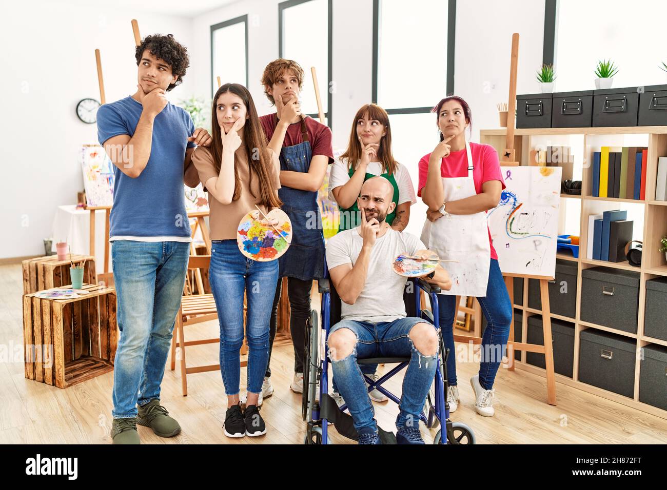 Confusing workshop hi-res stock photography and images - Alamy