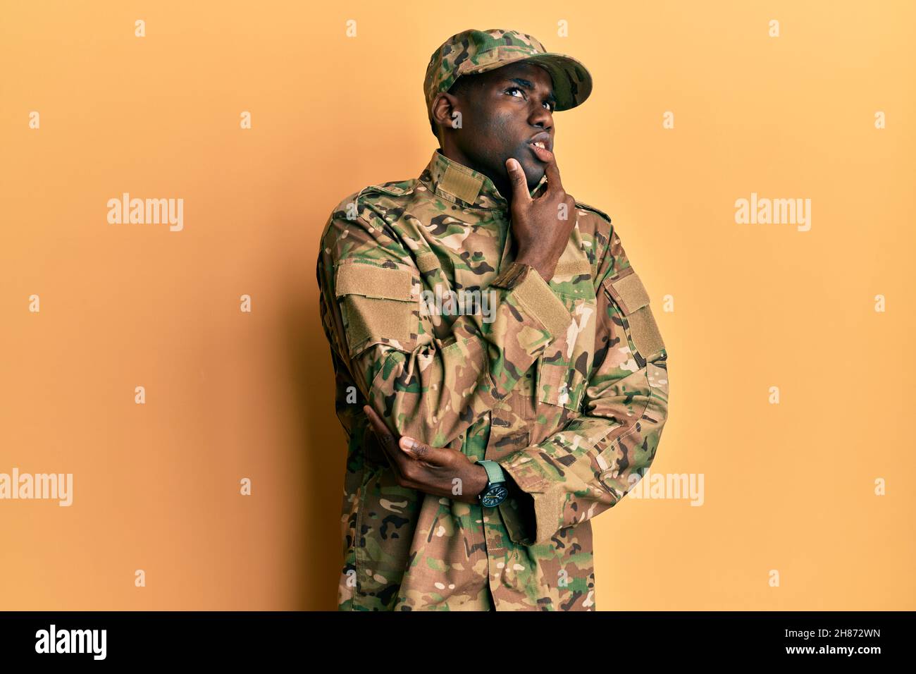 Worried african american male soldier hi-res stock photography and ...