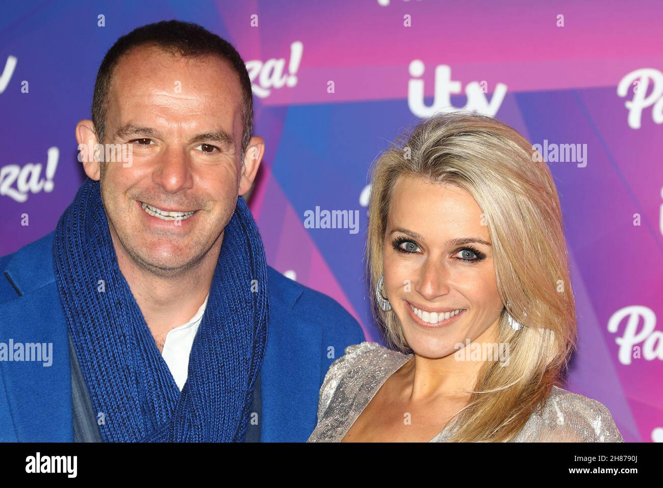Lara lewington hi-res stock photography and images - Alamy