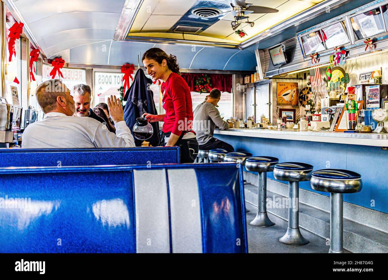 Diner interior counter booths hi-res stock photography and images - Alamy