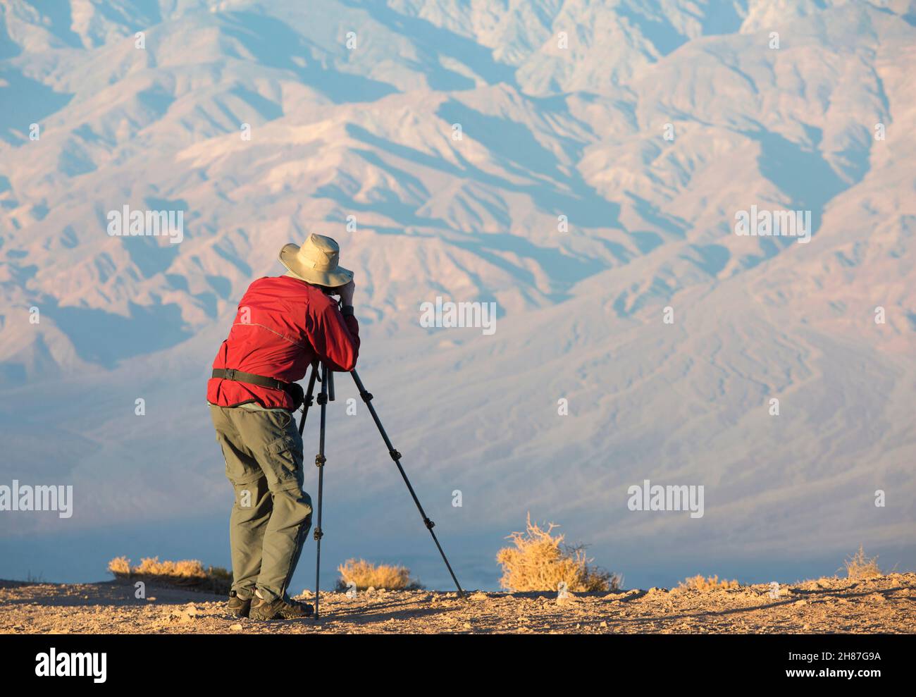 Death Valley National Park, California, USA. Photographer at Dante's ...