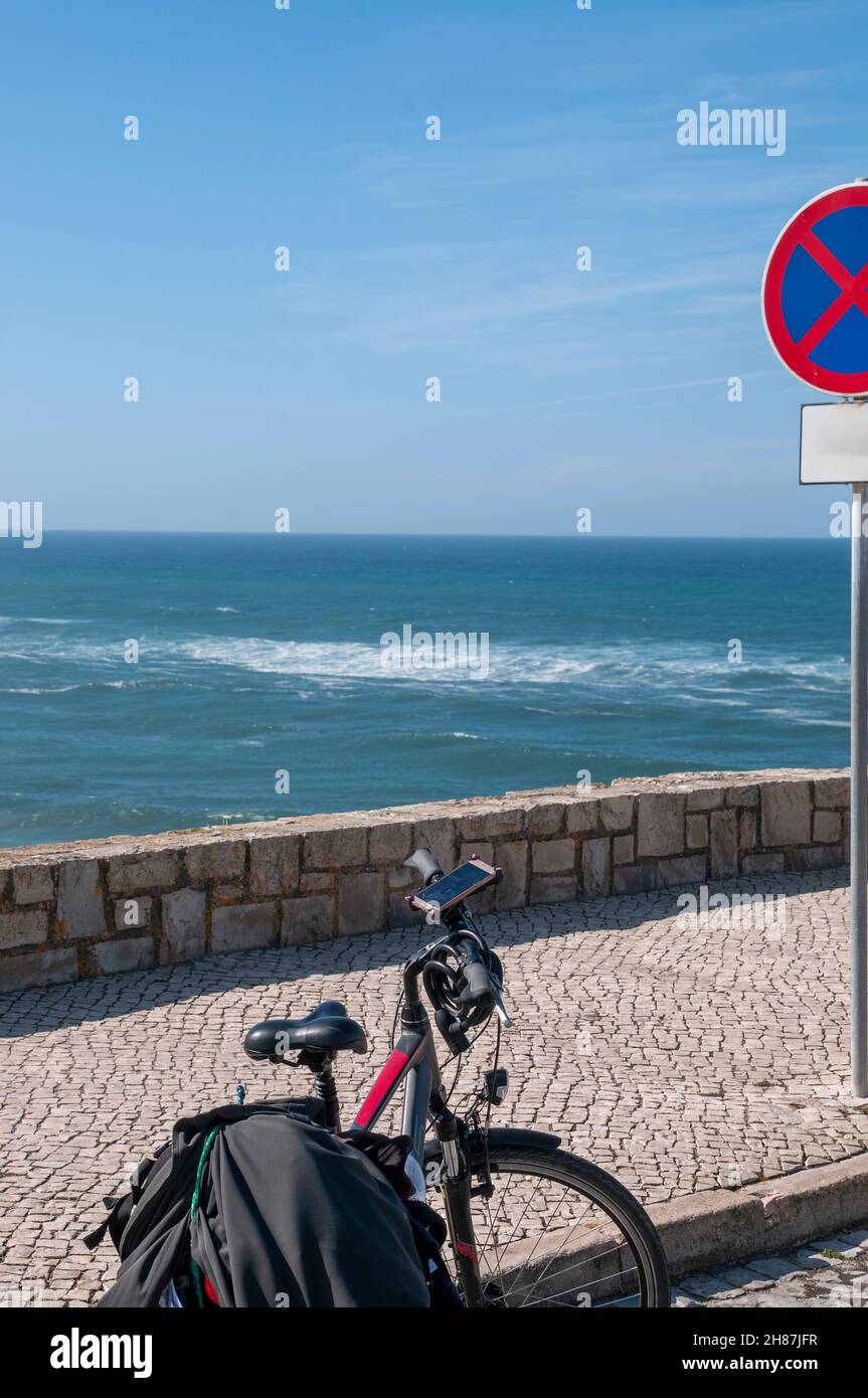 Seascape of the Atlantic Ocean at Sao Pedro de Moel, Portugal Stock ...