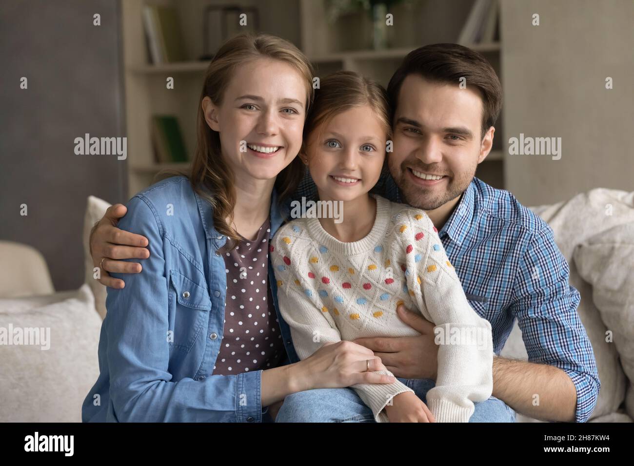 Multigenerational family home hi-res stock photography and images - Alamy