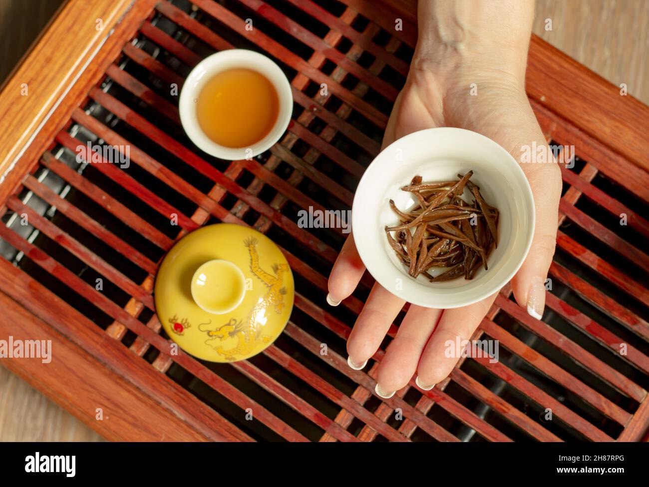 Traditional chinese ceremony hi-res stock photography and images - Alamy