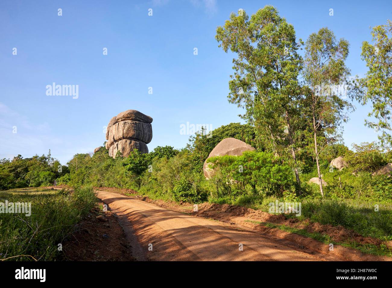 Kit Mikayi Kitmikayi Kitmikaye rock formation in Kenya, Africa Stock ...