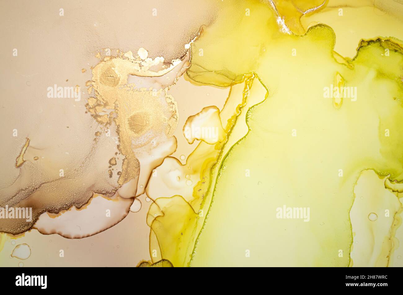 Golden Abstract Liquid. Alcohol Ink on Paper Stock Photo - Alamy