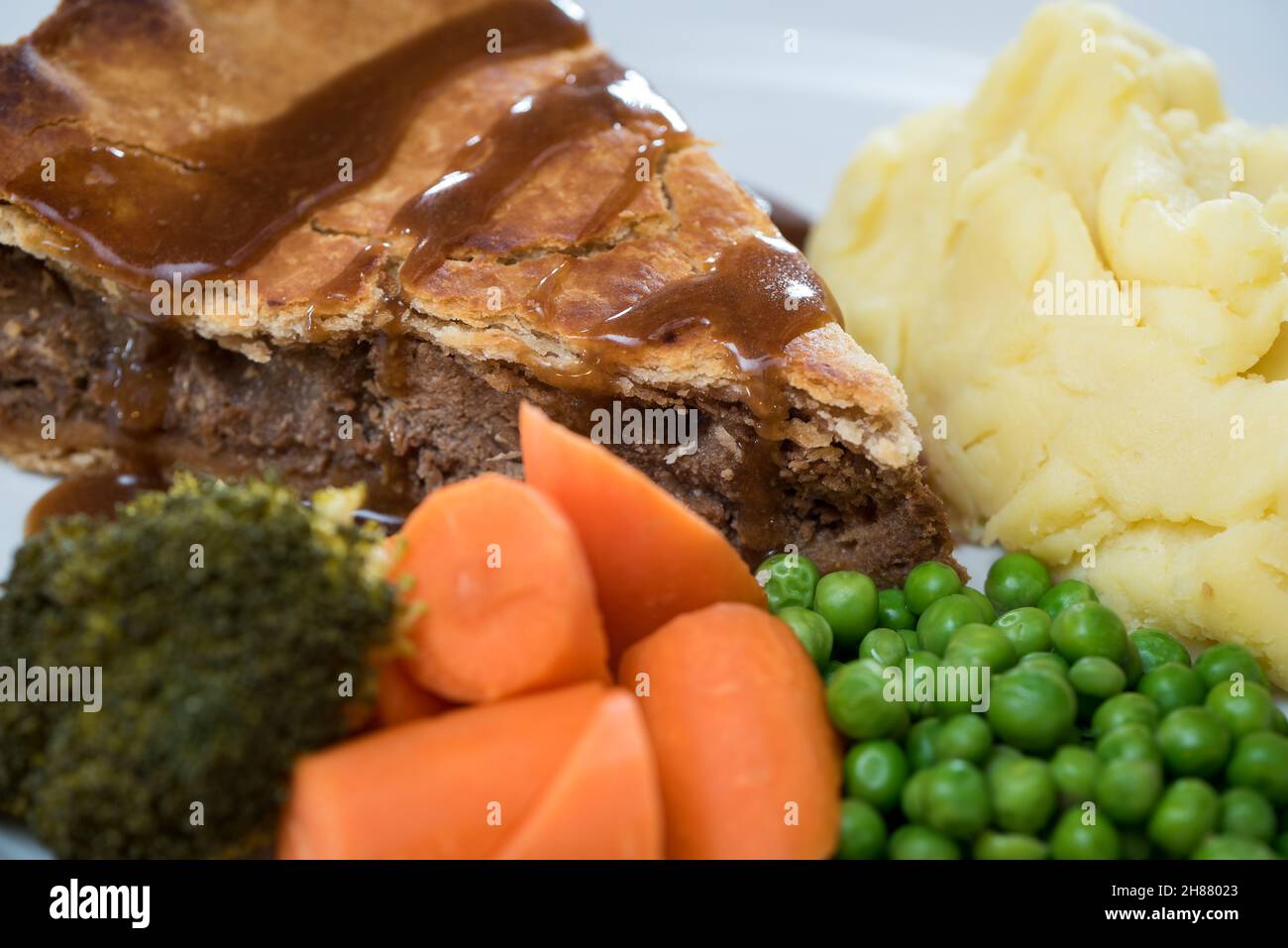 Pub lunch, traditional British bar or restaurant food Stock Photo - Alamy