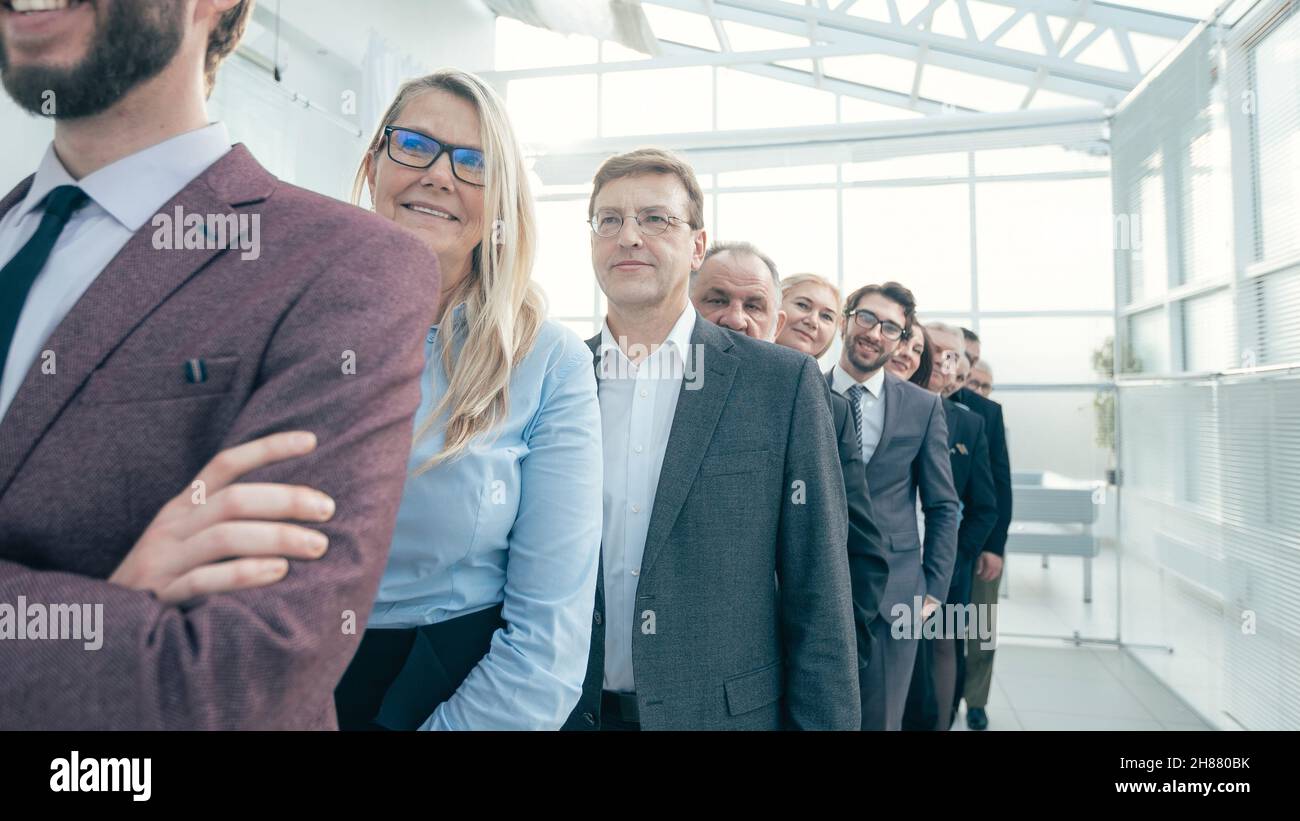 Large group diverse employees hi-res stock photography and images - Alamy