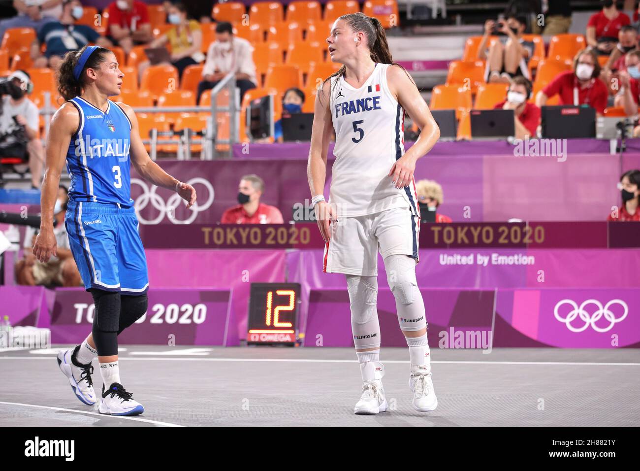 JULY 24th, 2021 - TOKYO, JAPAN: Rae Lin D'ALIE of Italy (left) and ...