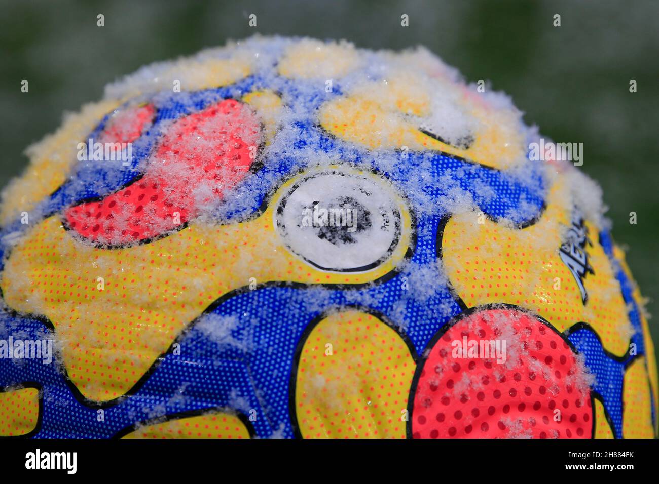 Snow ball premier league hi-res stock photography and images - Alamy