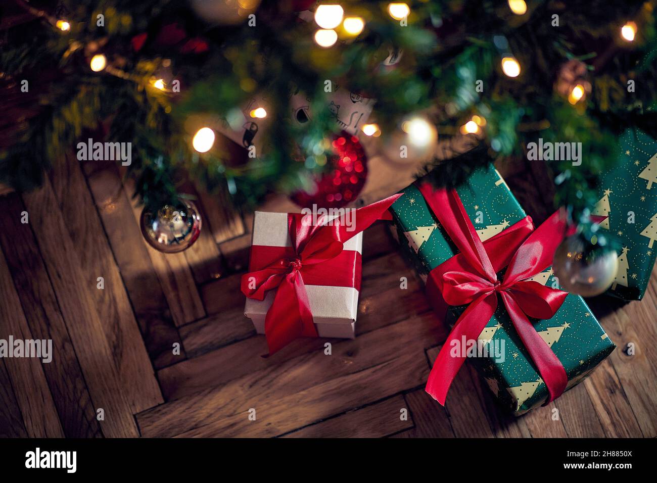 Beautiful gift hi-res stock photography and images - Alamy