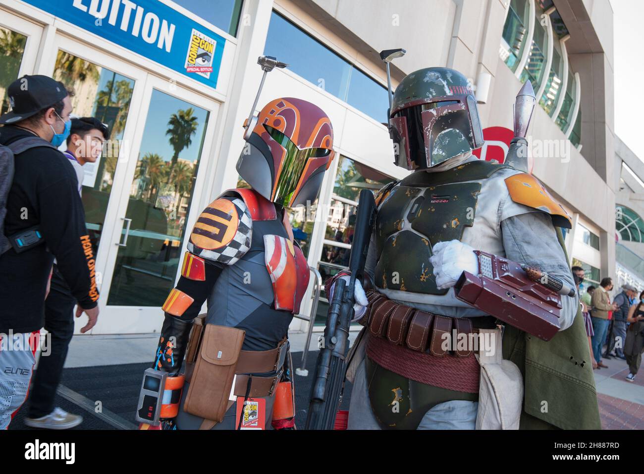 San Diego, CA - NOVEMBER 27: Attendees of Comic Con Special Edition in ...