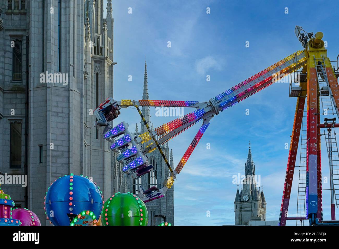 ABERDEEN CITY SCOTLAND BROAD STREET ABERDEEN CHRISTMAS VILLAGE ...